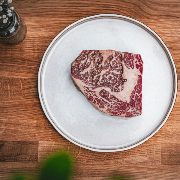 Wagyu-F1 Rib-Eye, 179,00